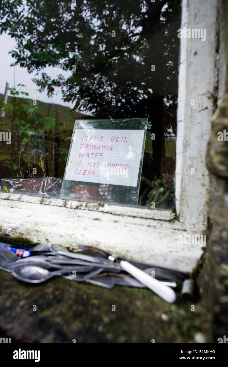 boil water camping outdoors Stock Photo - Alamy