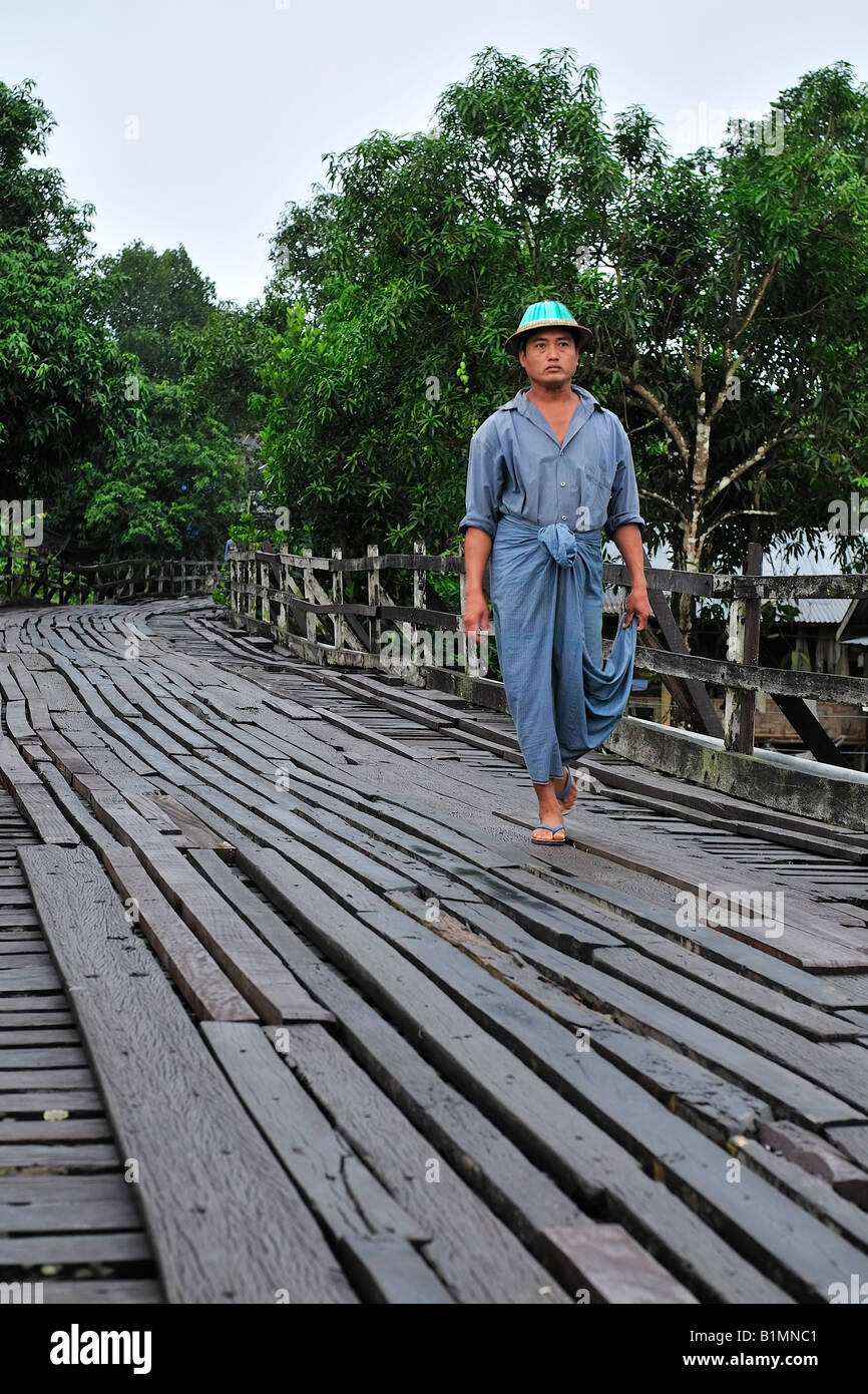 Hat mon hi-res stock photography and images - Alamy