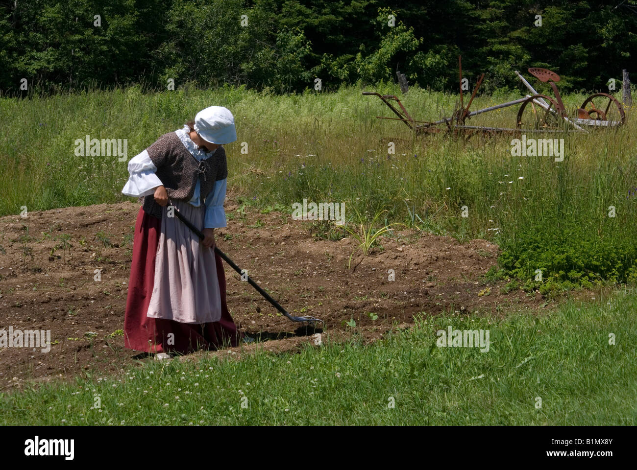 period character actor hoes garden Stock Photo - Alamy
