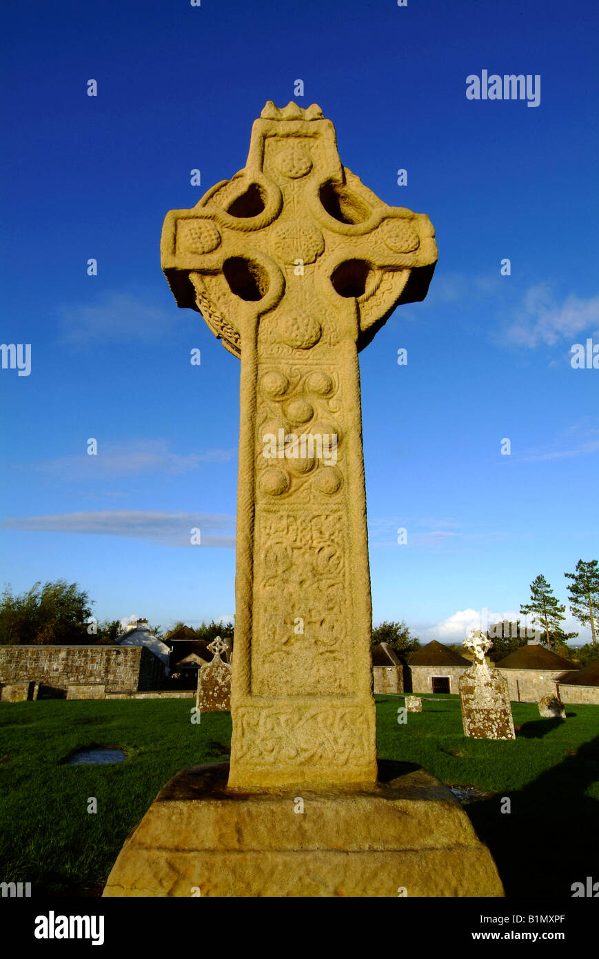 Clonmacnoise co offaly ireland hi-res stock photography and images - Alamy