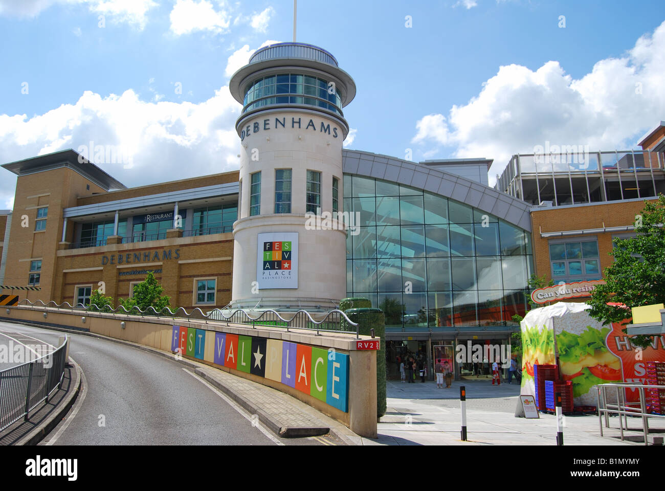 Festival Place Shopping Centre, Basingstoke, Hampshire, England Stock ...
