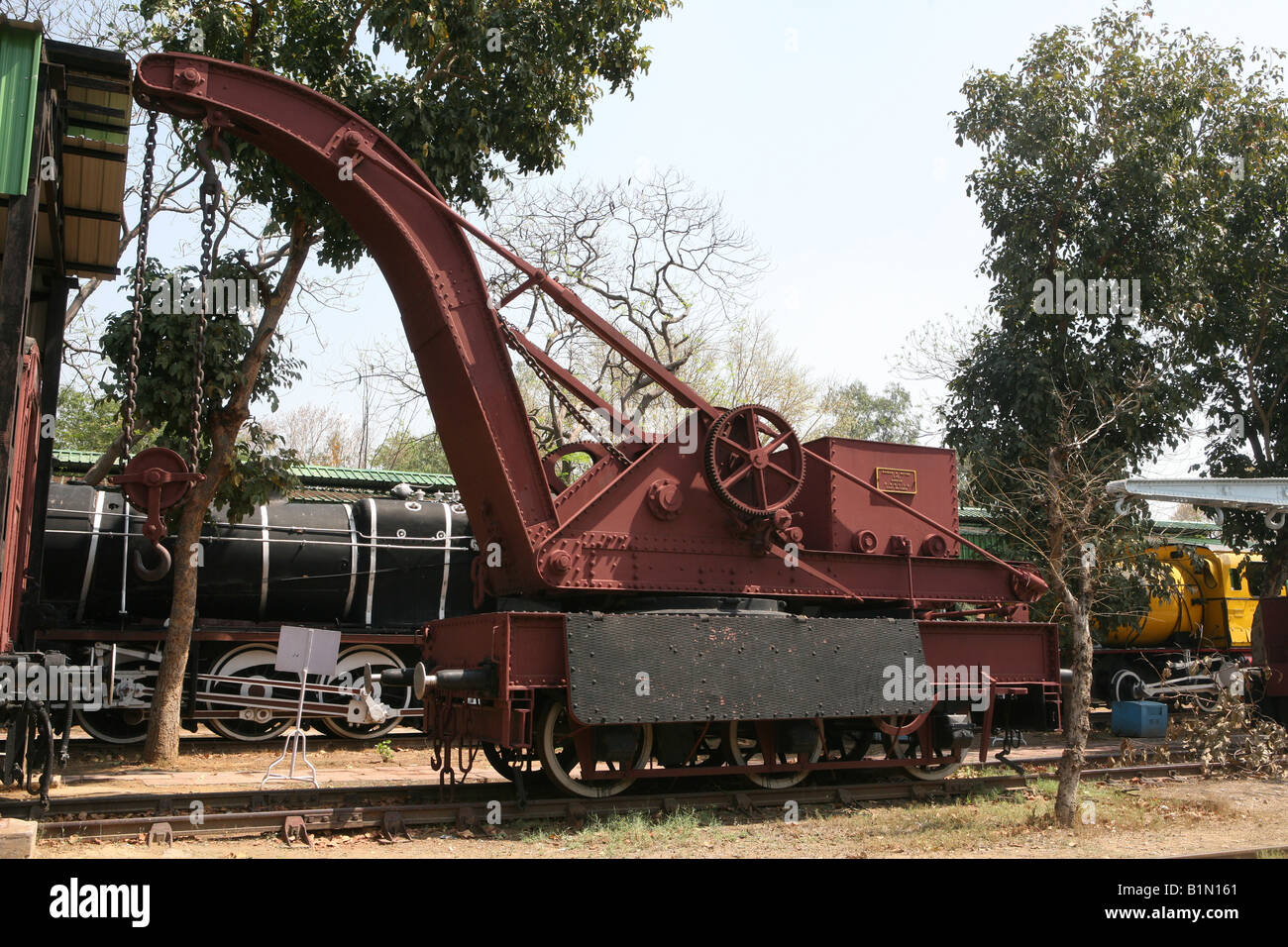 Breakdown crane railway hi-res stock photography and images - Alamy