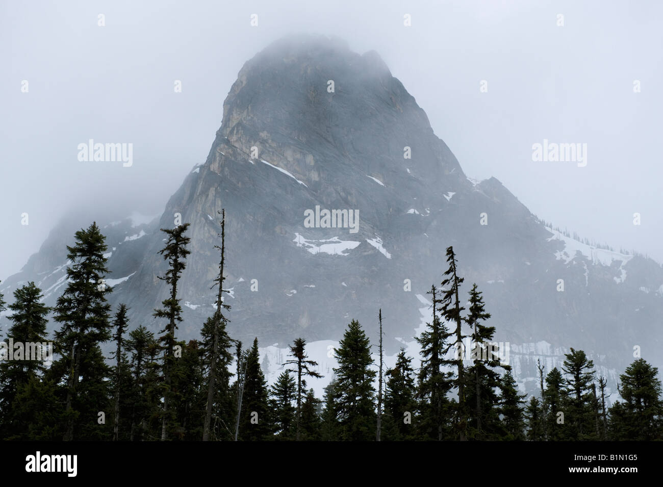 Washington State, North Cascades Highway, Washington Pass, Winter and ...