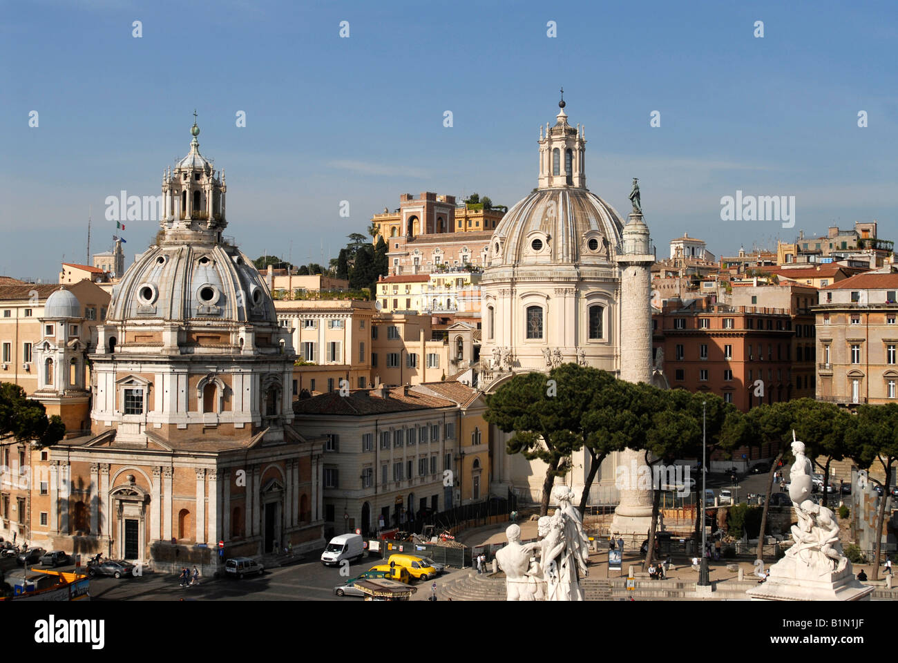 Triana buildings hi-res stock photography and images - Alamy