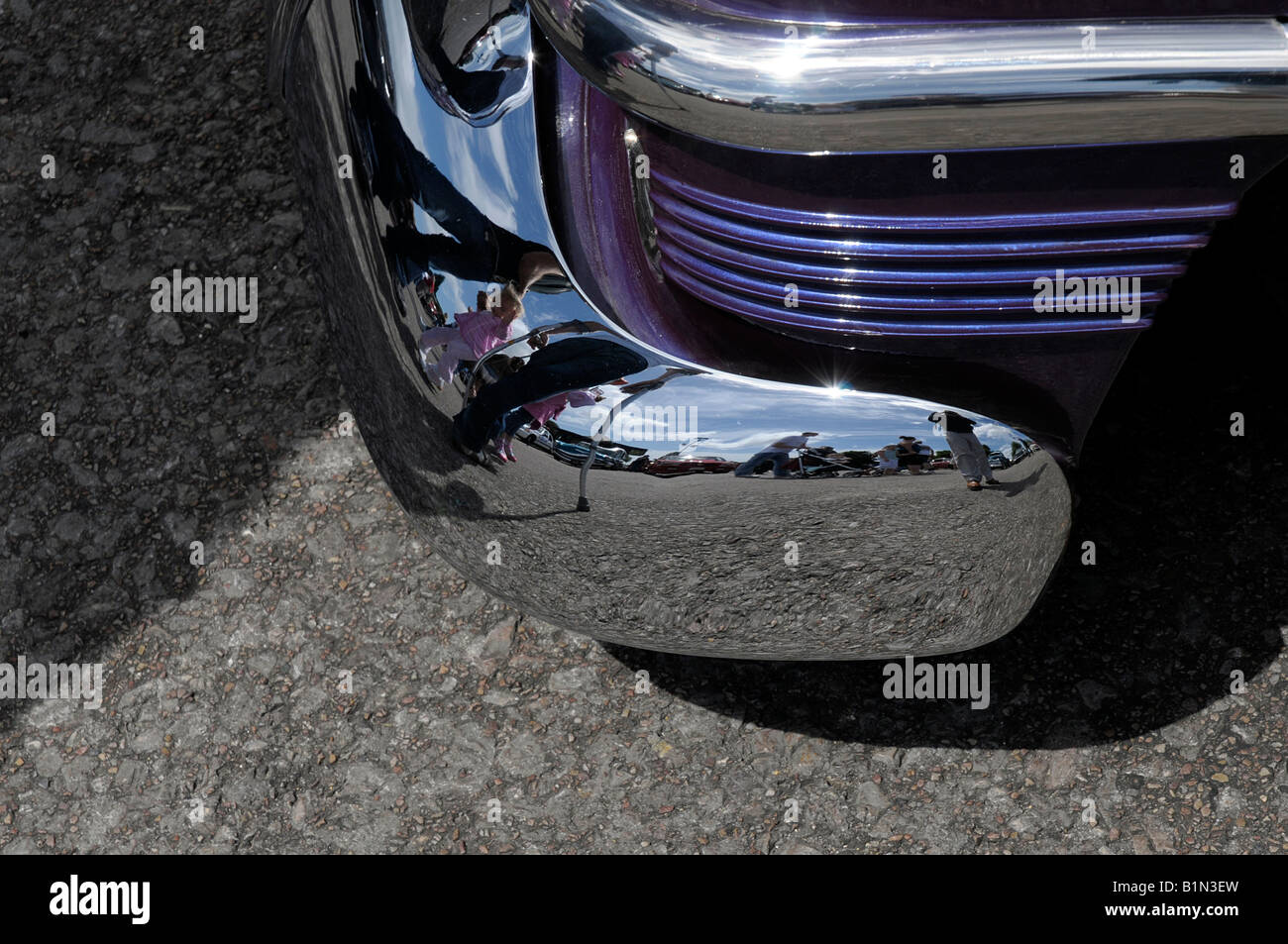 low shot of the fronnt corner of a custom car Stock Photo - Alamy