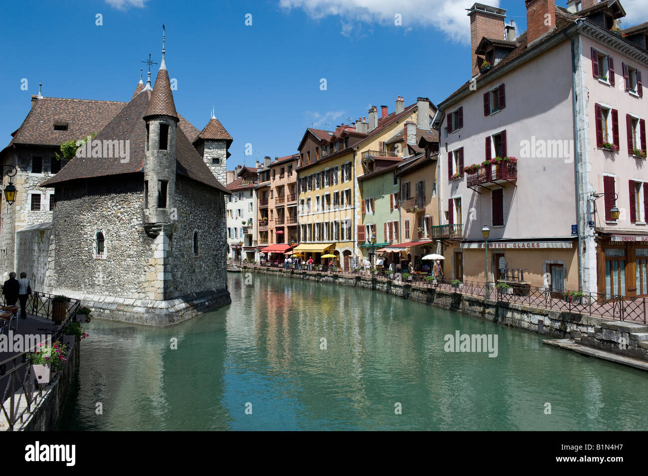 medieval annecy haute savoie france with the Palais de L’Isle Stock ...