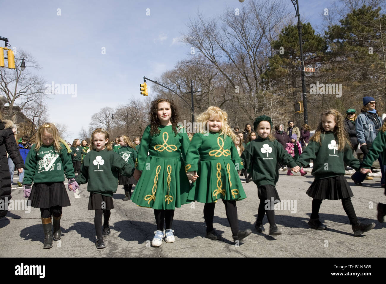 Saint Patrick s Day parade 2007 in Brooklyn New York Stock Photo - Alamy