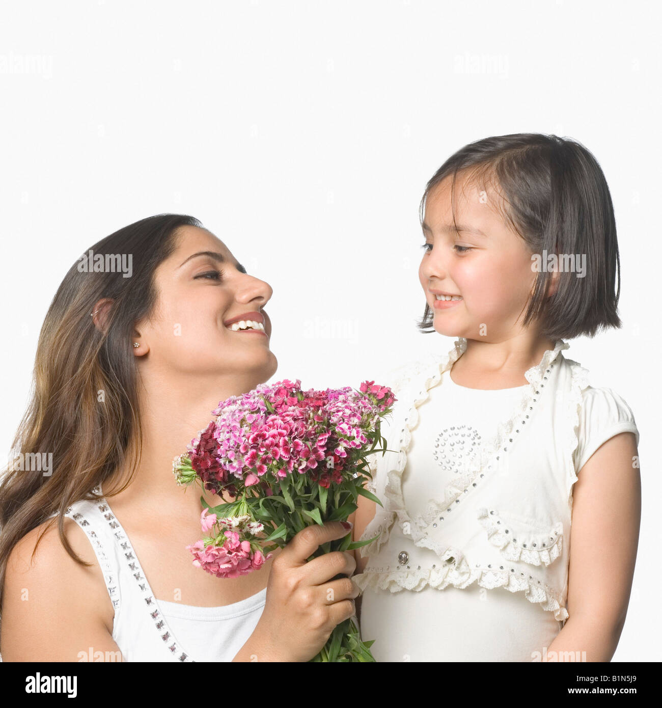 Child flowers mother bunch hi-res stock photography and images - Alamy