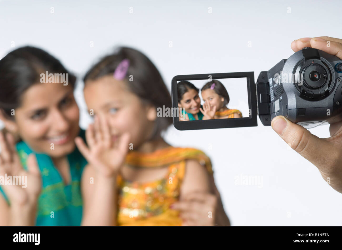 Filming visual hi-res stock photography and images - Alamy