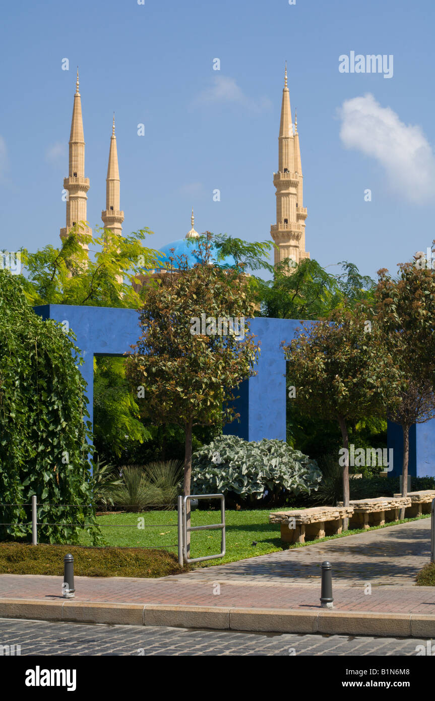Ornamental gardens and the Al Amine mosque in Beirut's Martyr Square ...