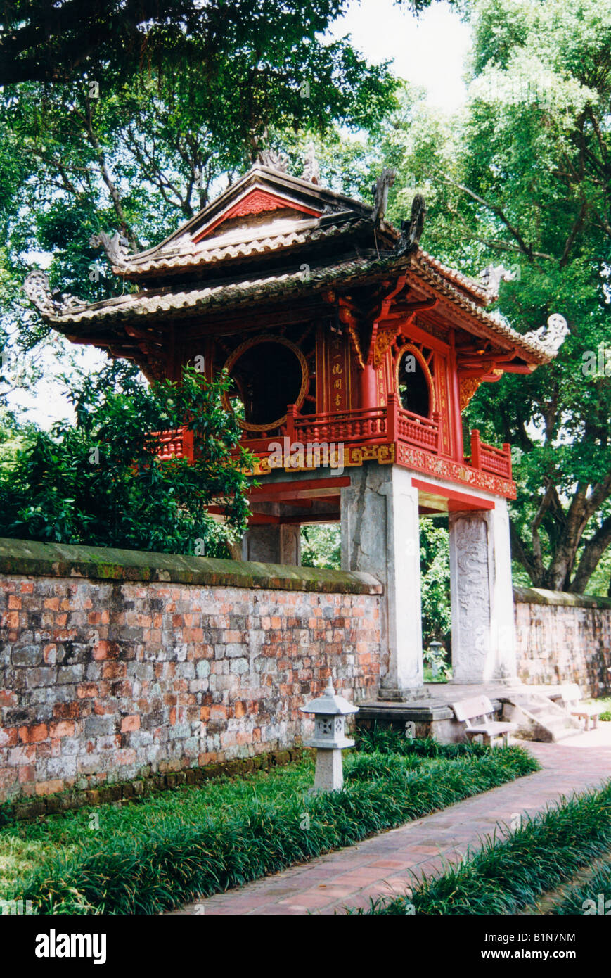 Vietnam Hanoi Temple Of Literature Van Mieu Stock Photo - Alamy