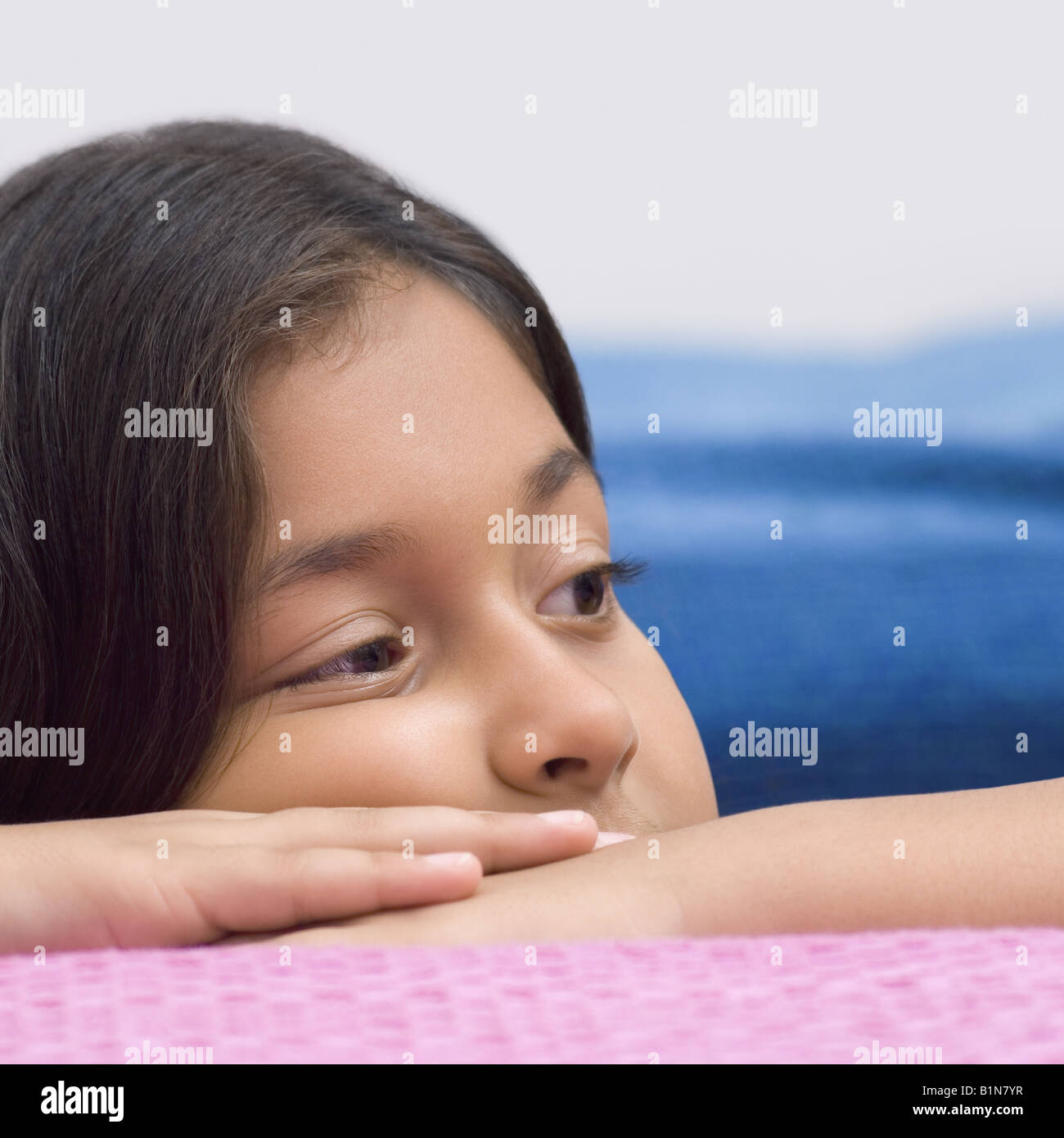 Tween girl face serious hi-res stock photography and images - Alamy