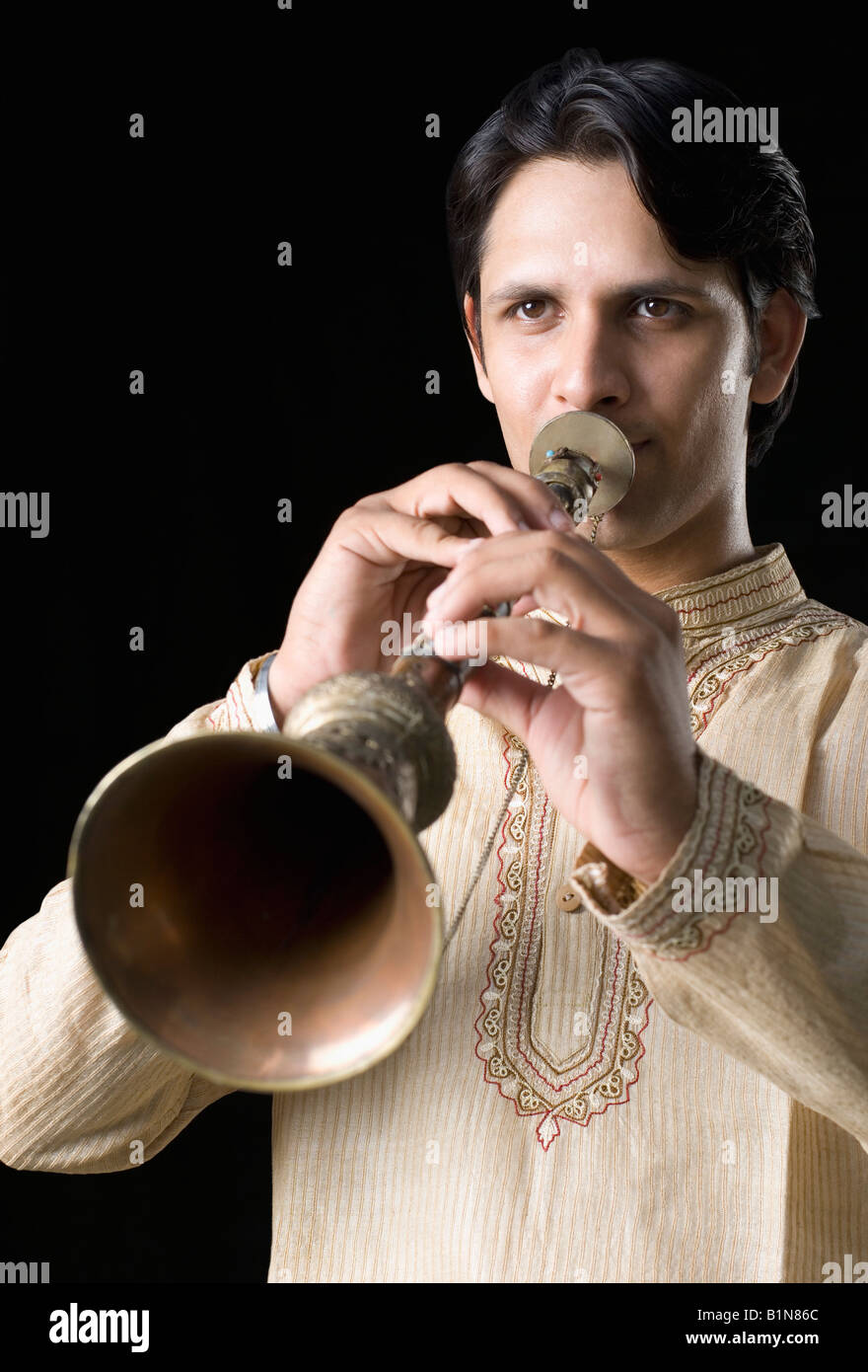Man playing a clarinet hi-res stock photography and images - Alamy