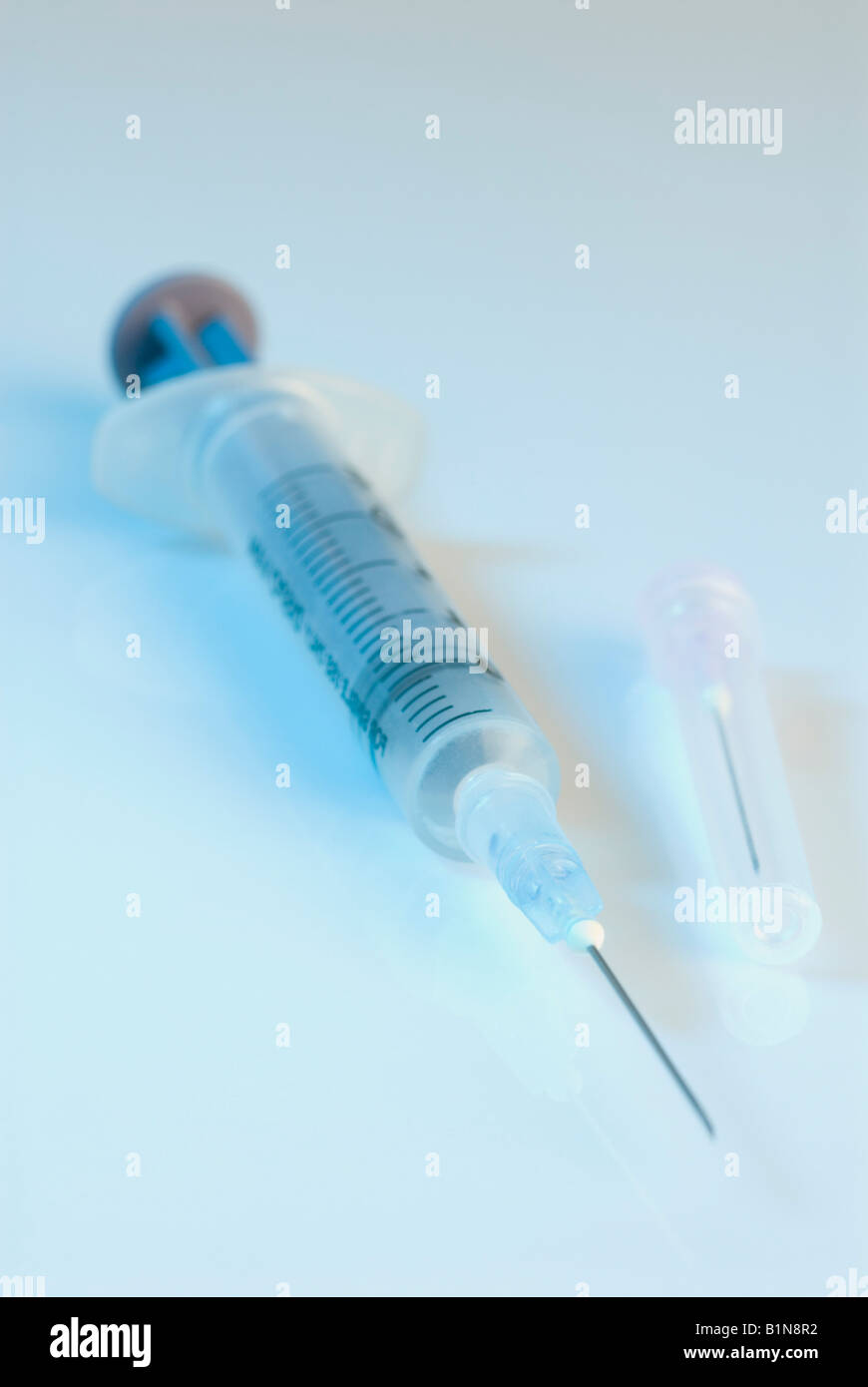 Close-up of a syringe with a syringe needle Stock Photo - Alamy