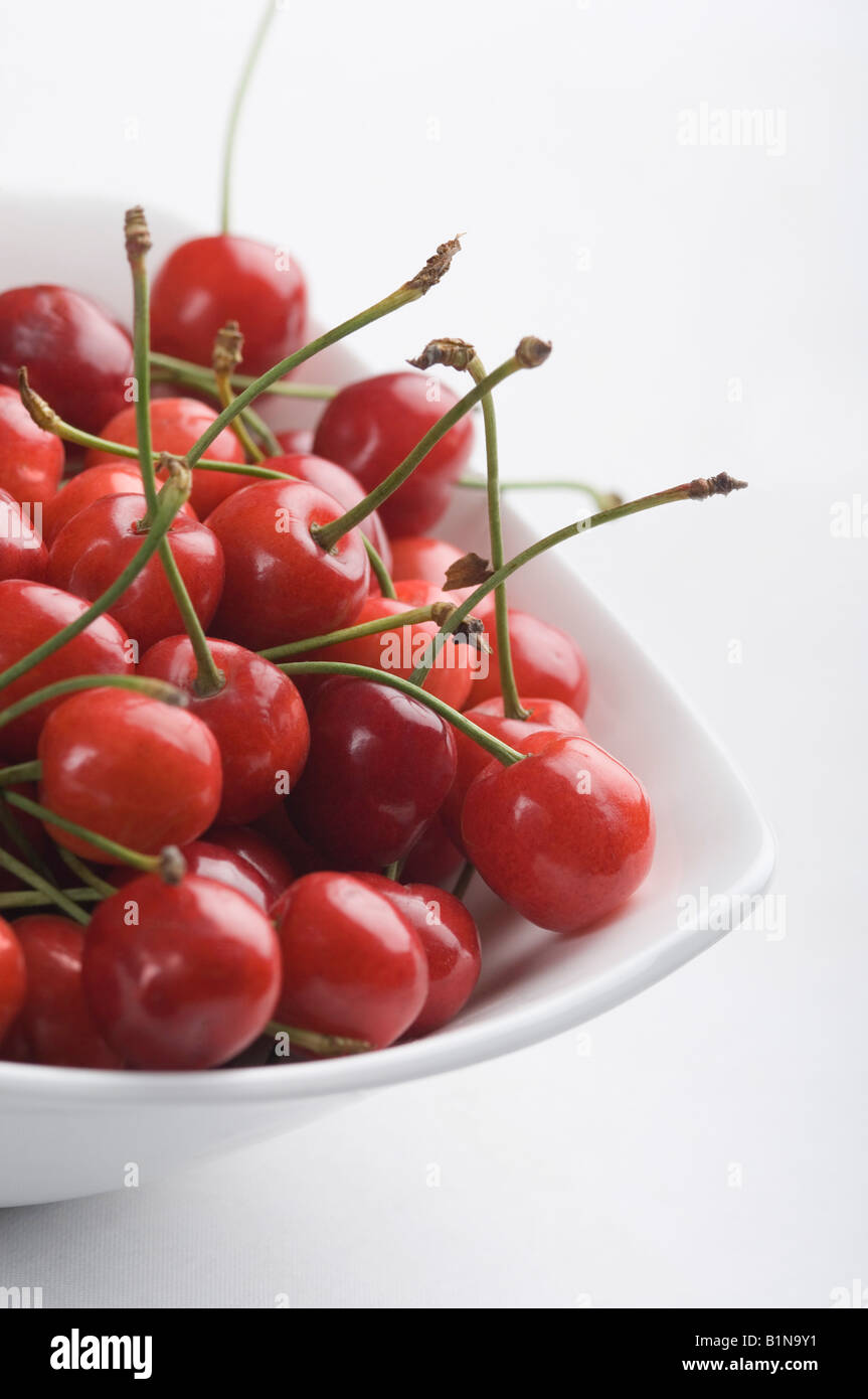 Close-up of a bowl of cherries Stock Photo - Alamy