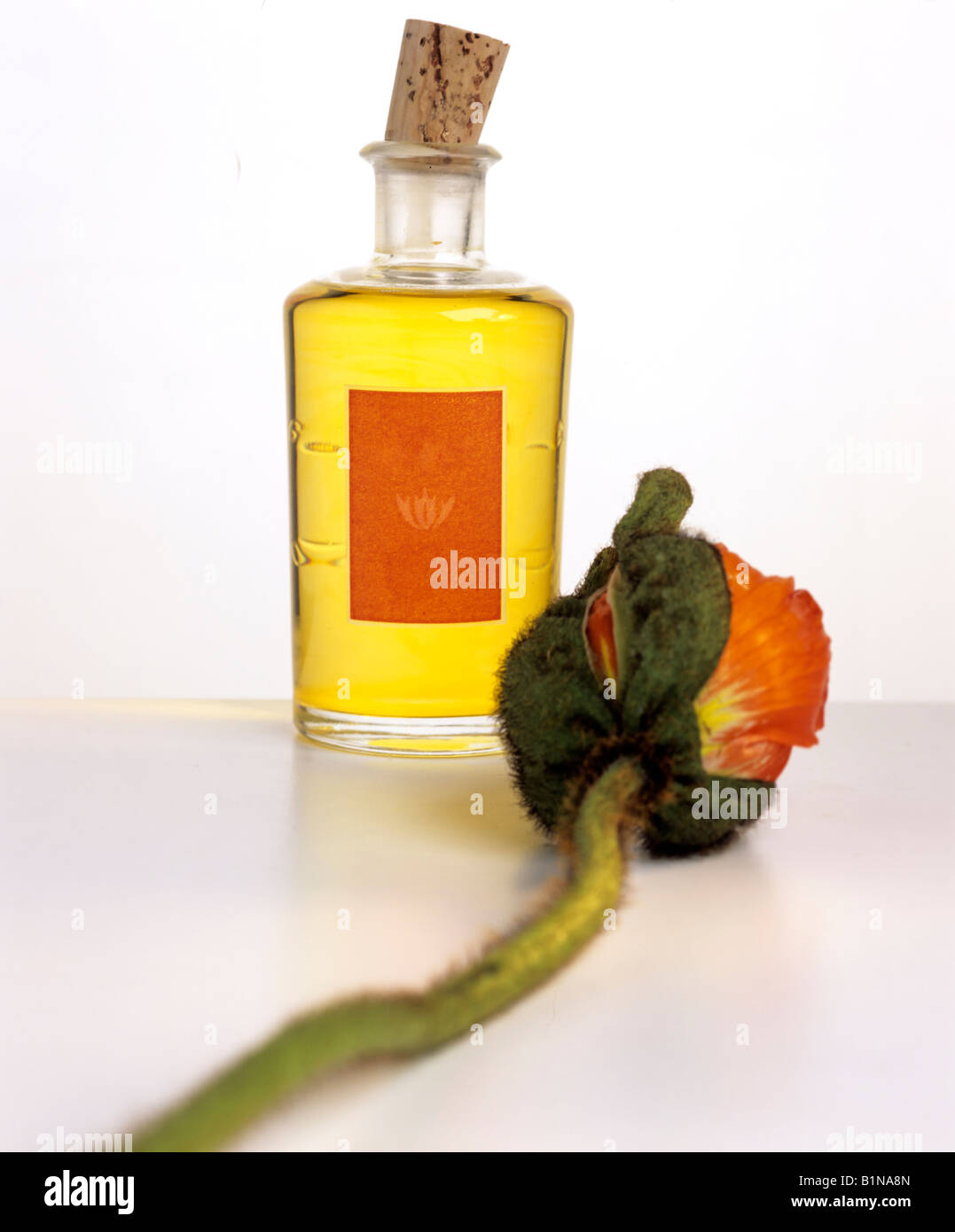 Poppy oil (with poppy Stock Photo - Alamy