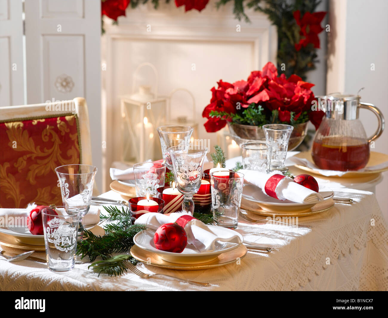 Festive Christmas table Stock Photo - Alamy
