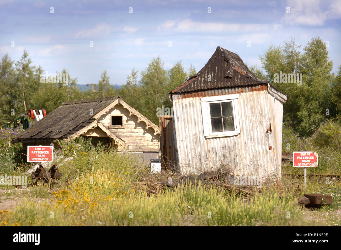 OLD RAILWAY SHEDS NEAR LYDNEY JUNCTION STATION GLOUCESTERSHIRE UK Stock ...