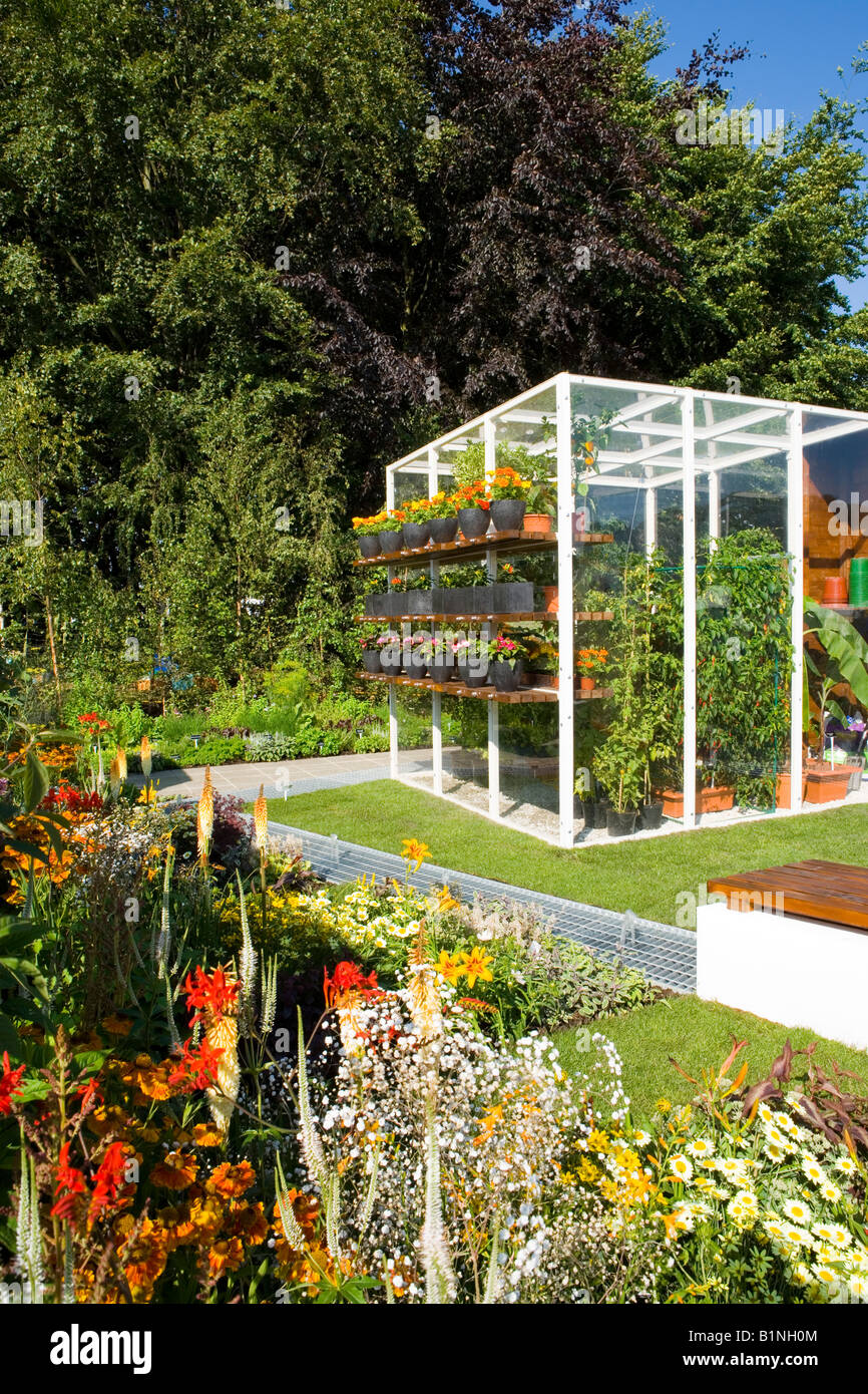 cube shaped greenhouse with tomato plants Stock Photo - Alamy