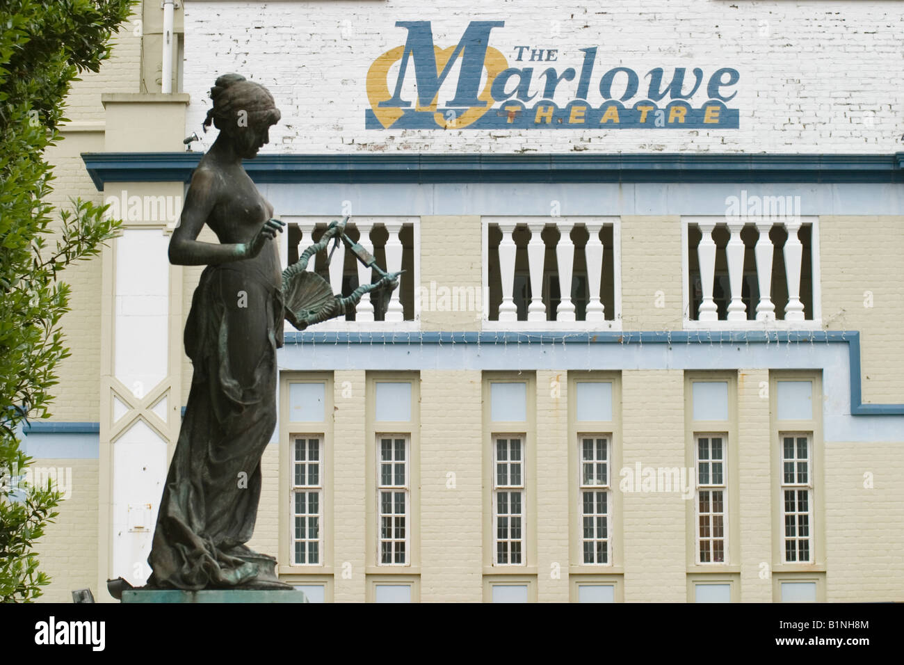 Marlowe theatre canterbury stage hi-res stock photography and images ...