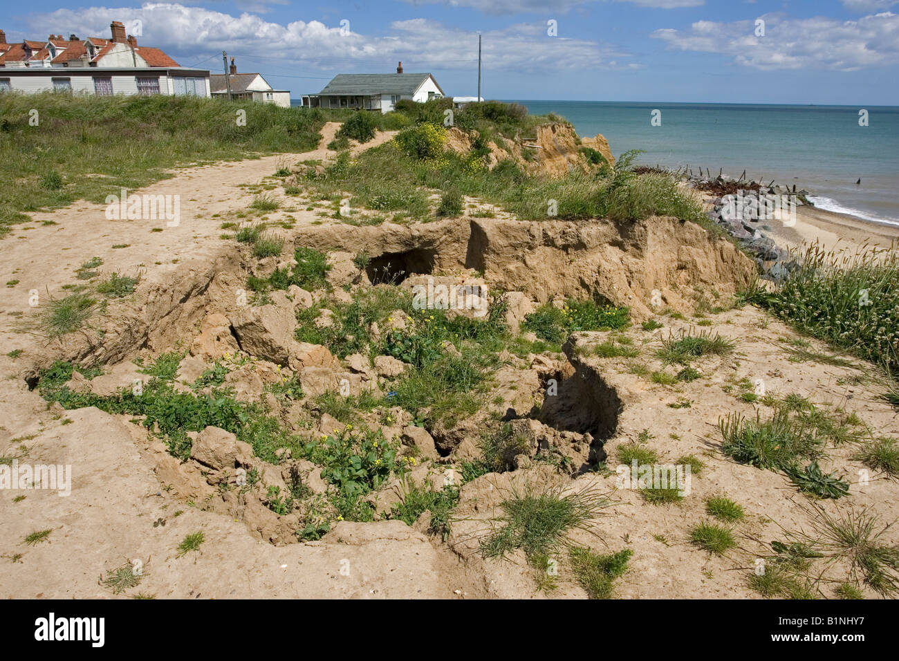 Happisburgh erosion coastal hi-res stock photography and images - Alamy