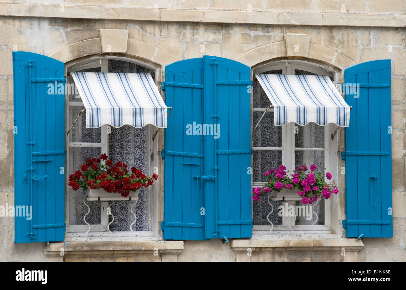 Window box france shutters hi-res stock photography and images - Alamy