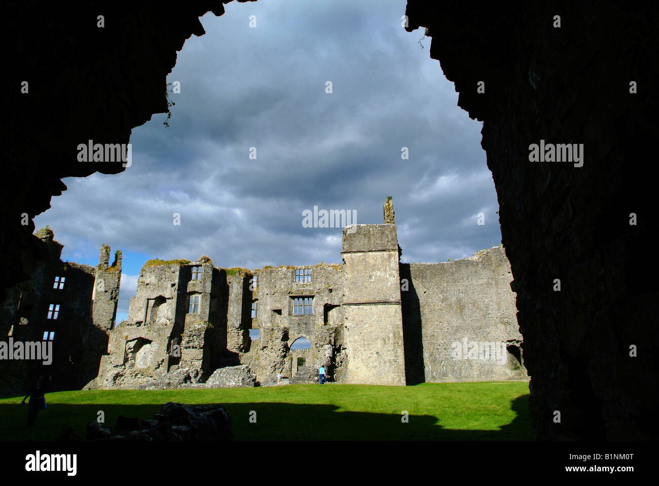 Roscommon castle hi-res stock photography and images - Alamy