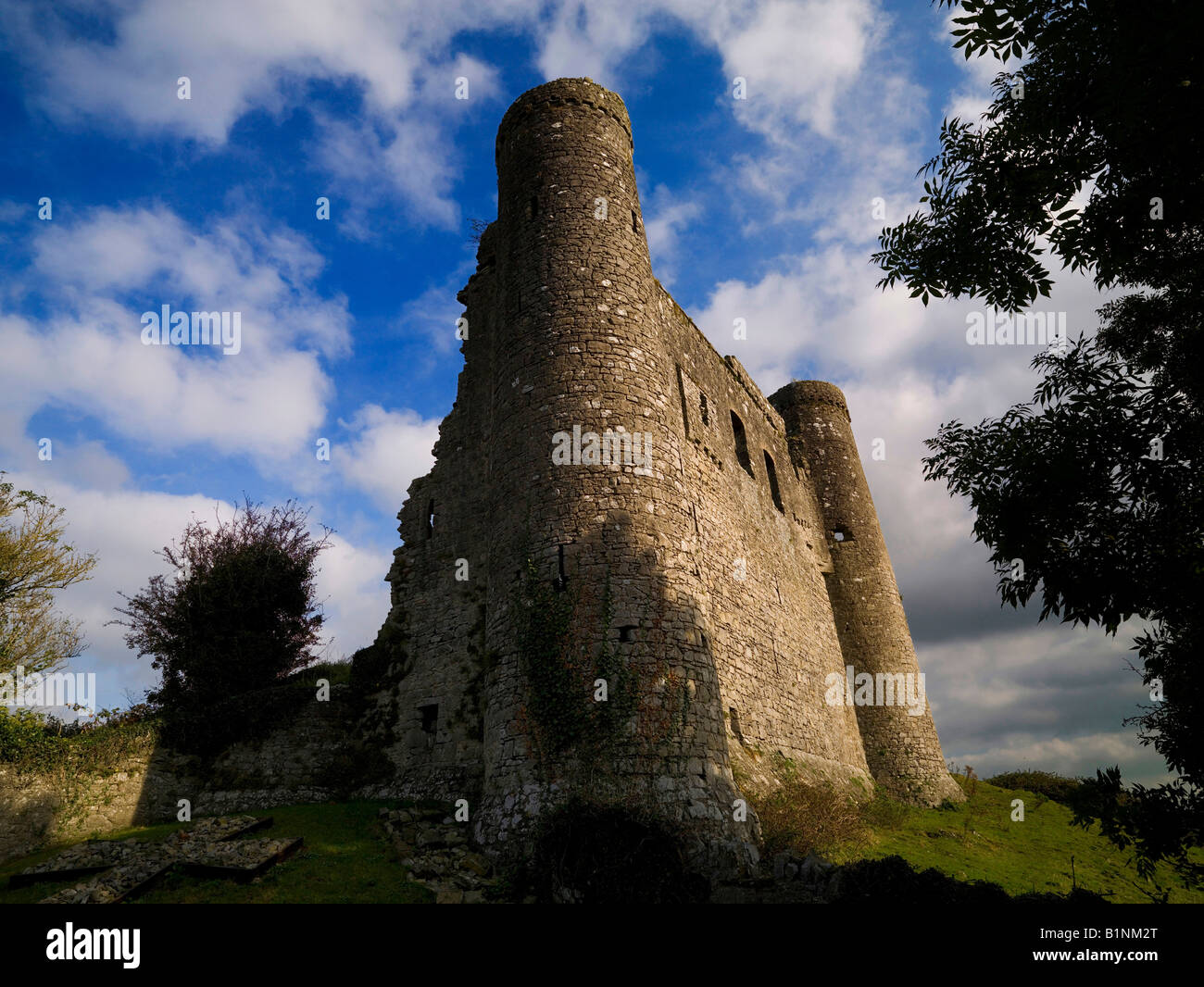 Dunmoe Castle Meath,Ireland,Boyne Stock Photo - Alamy