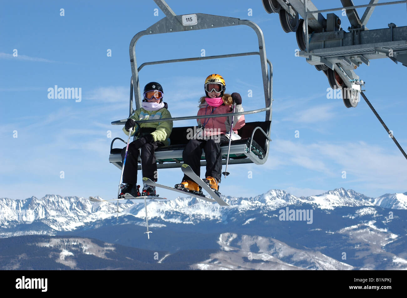 Kids chairlift hi-res stock photography and images - Alamy
