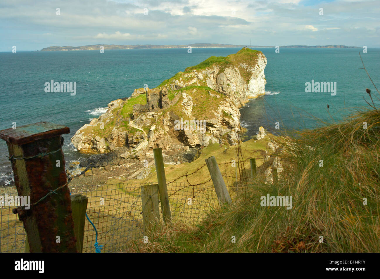 Rathlin castle hi-res stock photography and images - Alamy