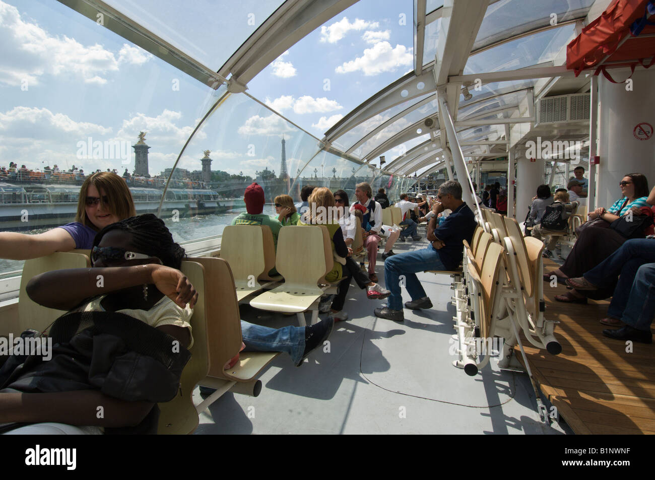 Batobus High Resolution Stock Photography and Images - Alamy