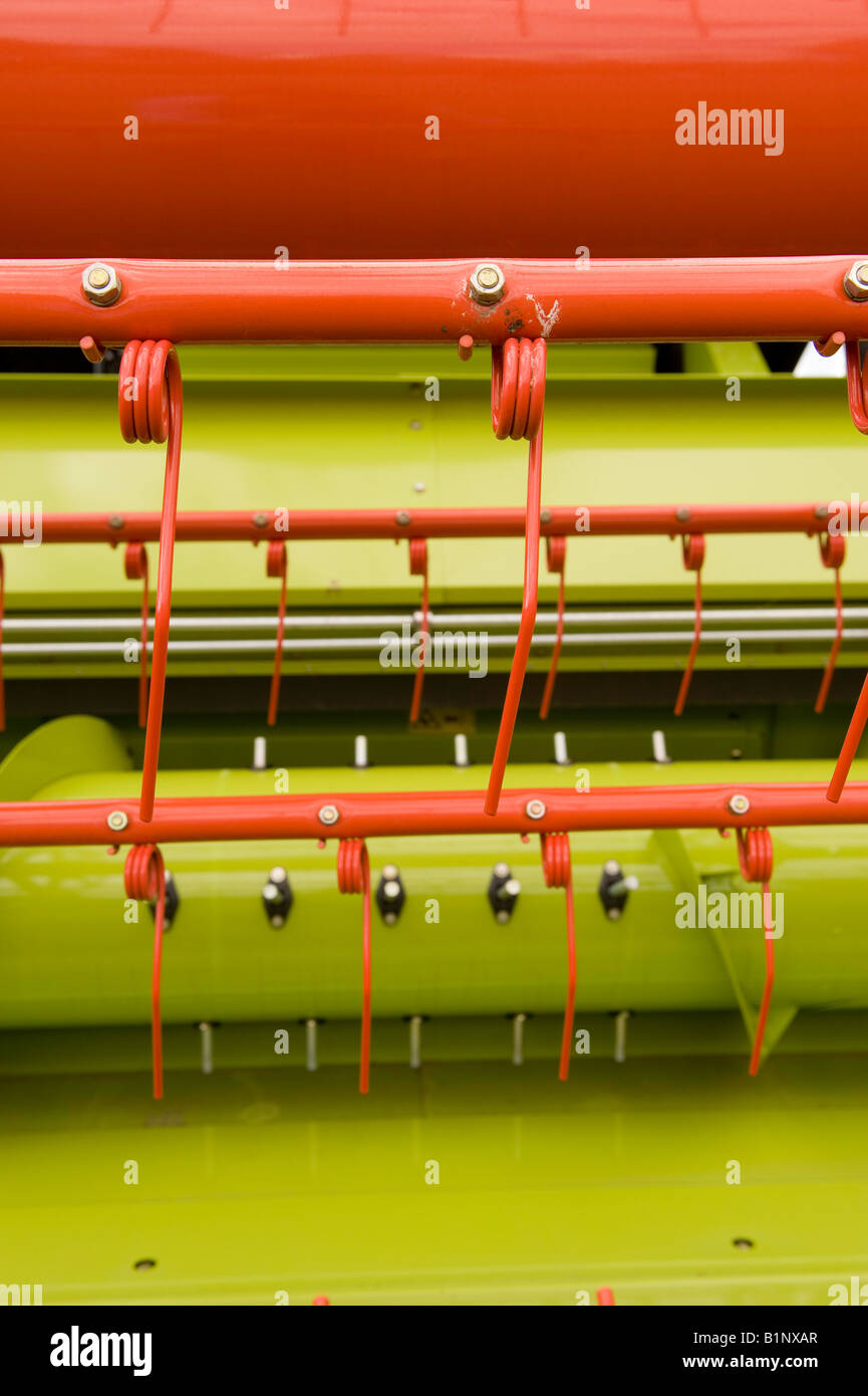 Close up of cutting head on a combine harvester Stock Photo - Alamy