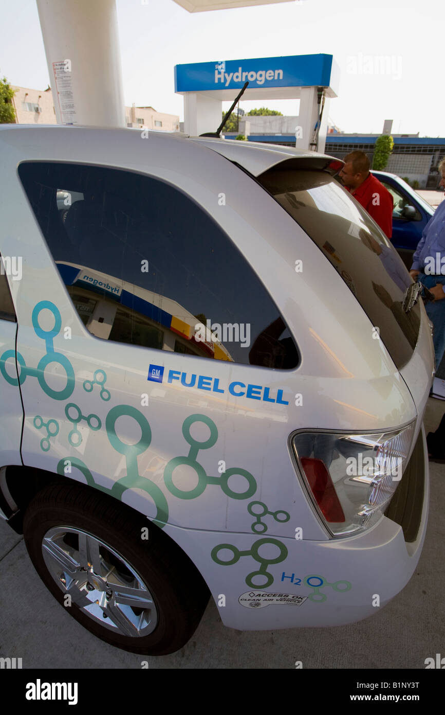 Shell hydrogen refueling hi-res stock photography and images - Alamy