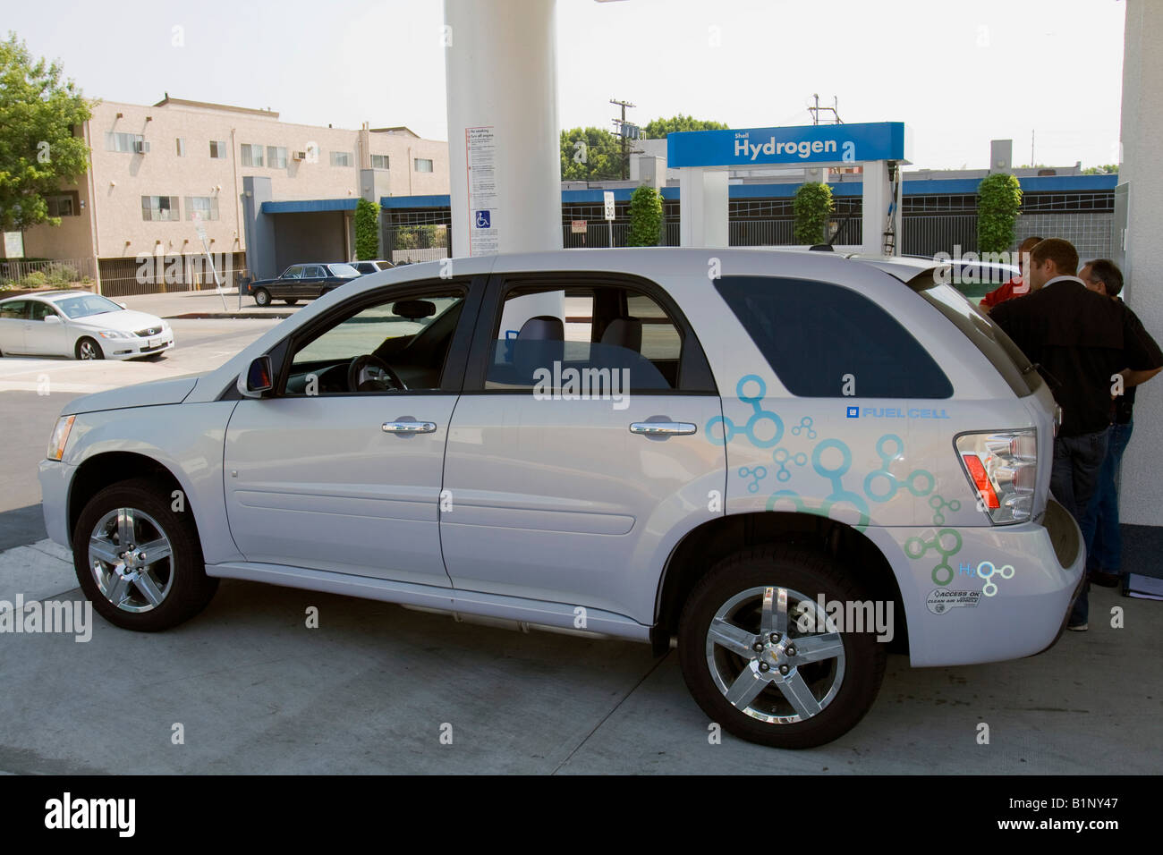 Shell station is the first retail Hydrogen refueling station in ...
