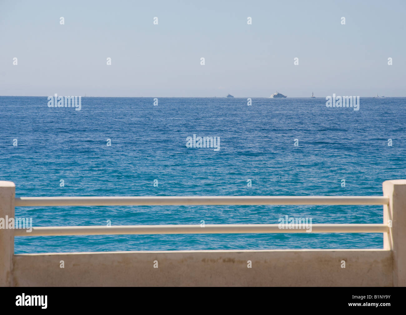 Cote azur hi-res stock photography and images - Alamy