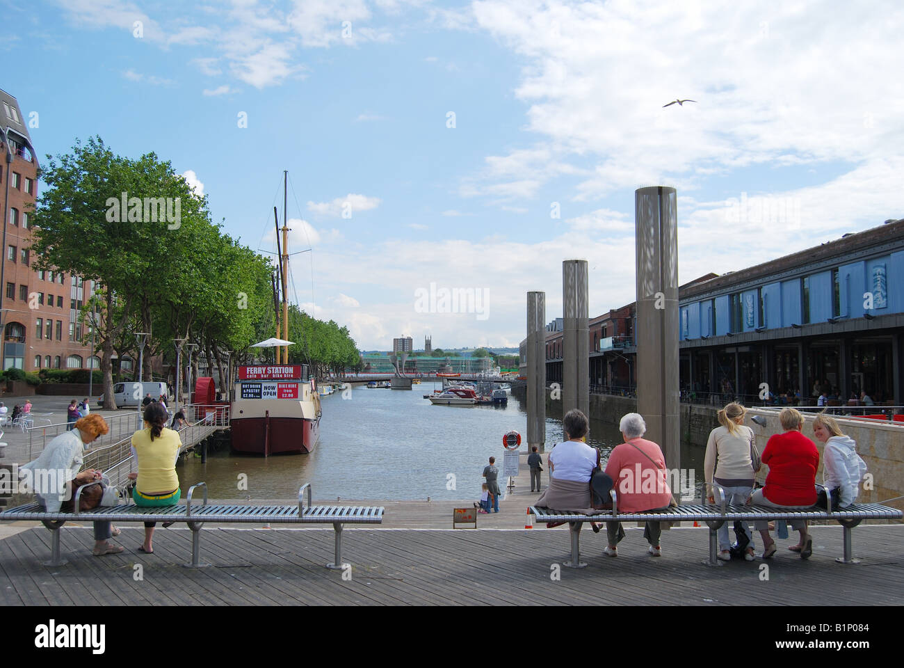 Harbour view, Harbourside, Bristol, England, United Kingdom Stock Photo ...