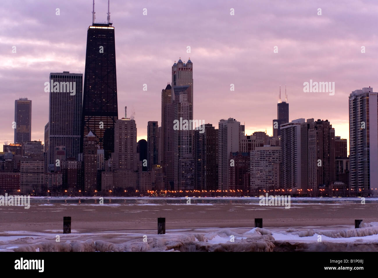 Winter sunset - Chicago, IL Stock Photo - Alamy