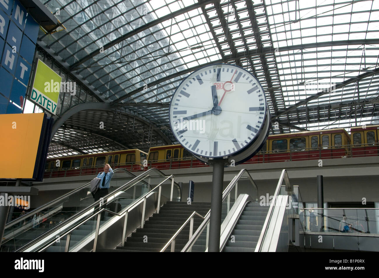 Classic German DB station clock at Berlin Hauptbahnhof central railway ...