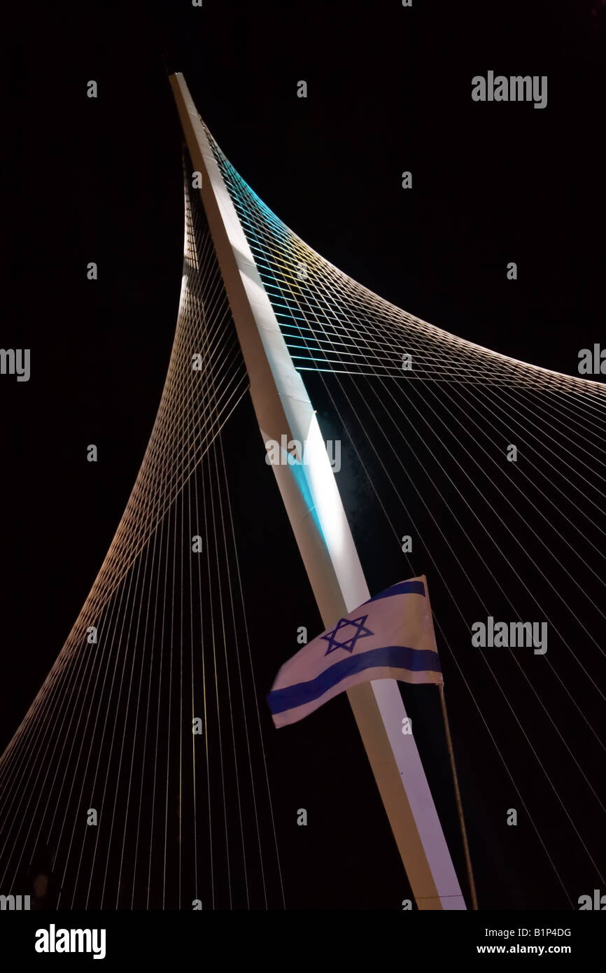 Photo of inauguration ceremony for the Santiago Calatrava Suspension ...