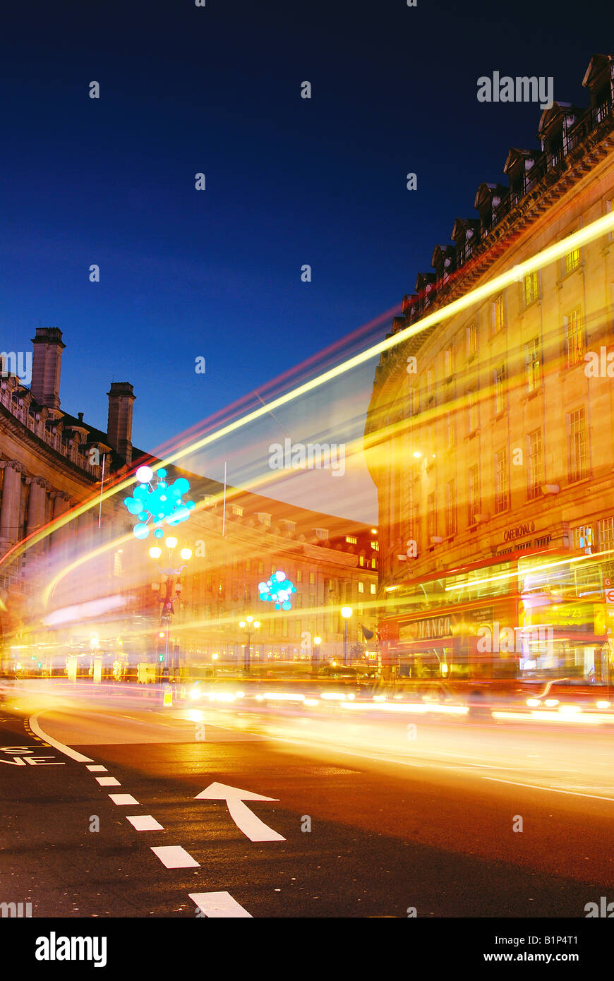 Regent Street London at night Stock Photo - Alamy