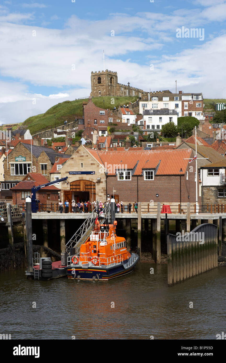 Whitby life boat hi-res stock photography and images - Alamy