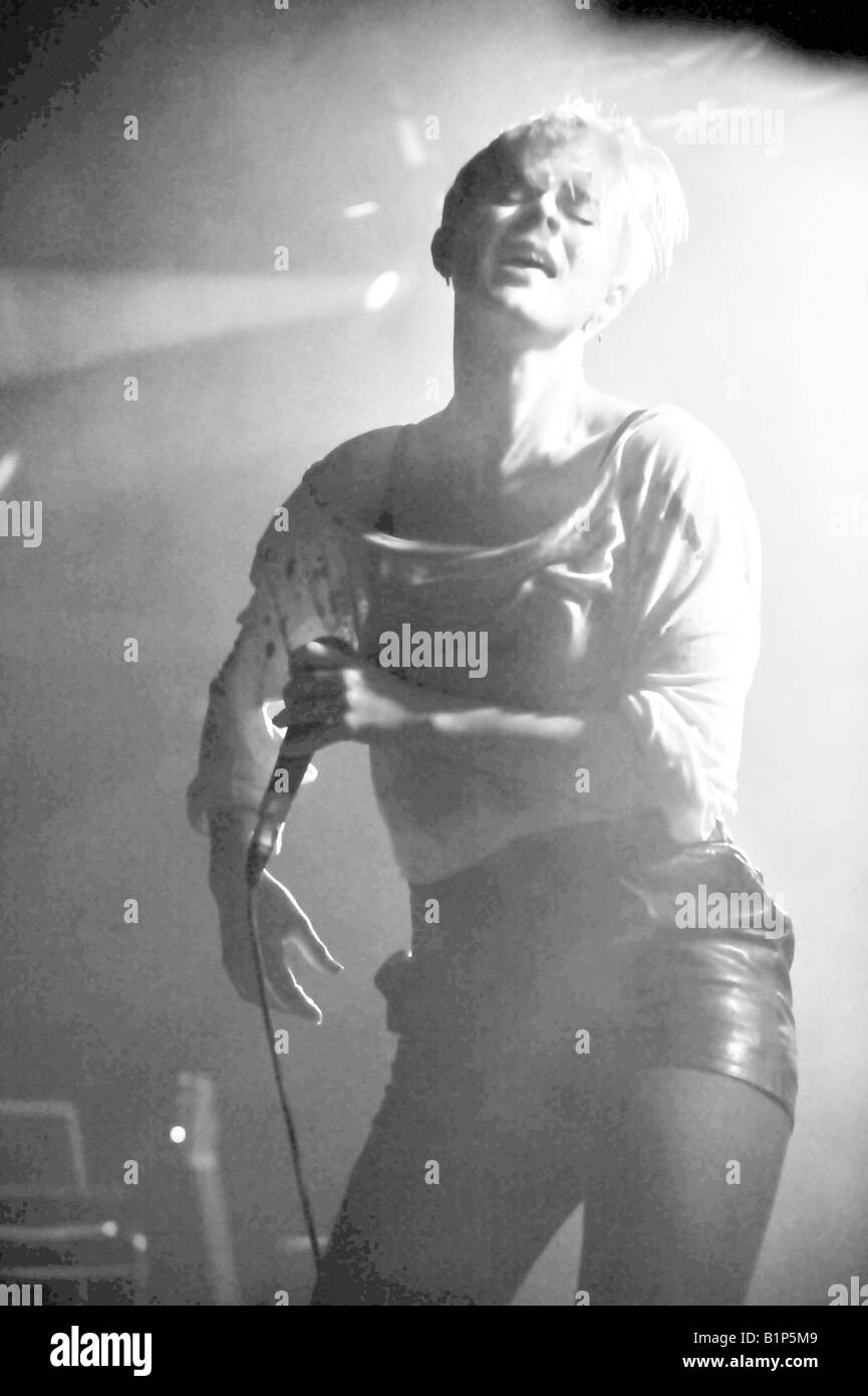 ROBYN, Miriam Carlsson dancing with energy Stock Photo - Alamy