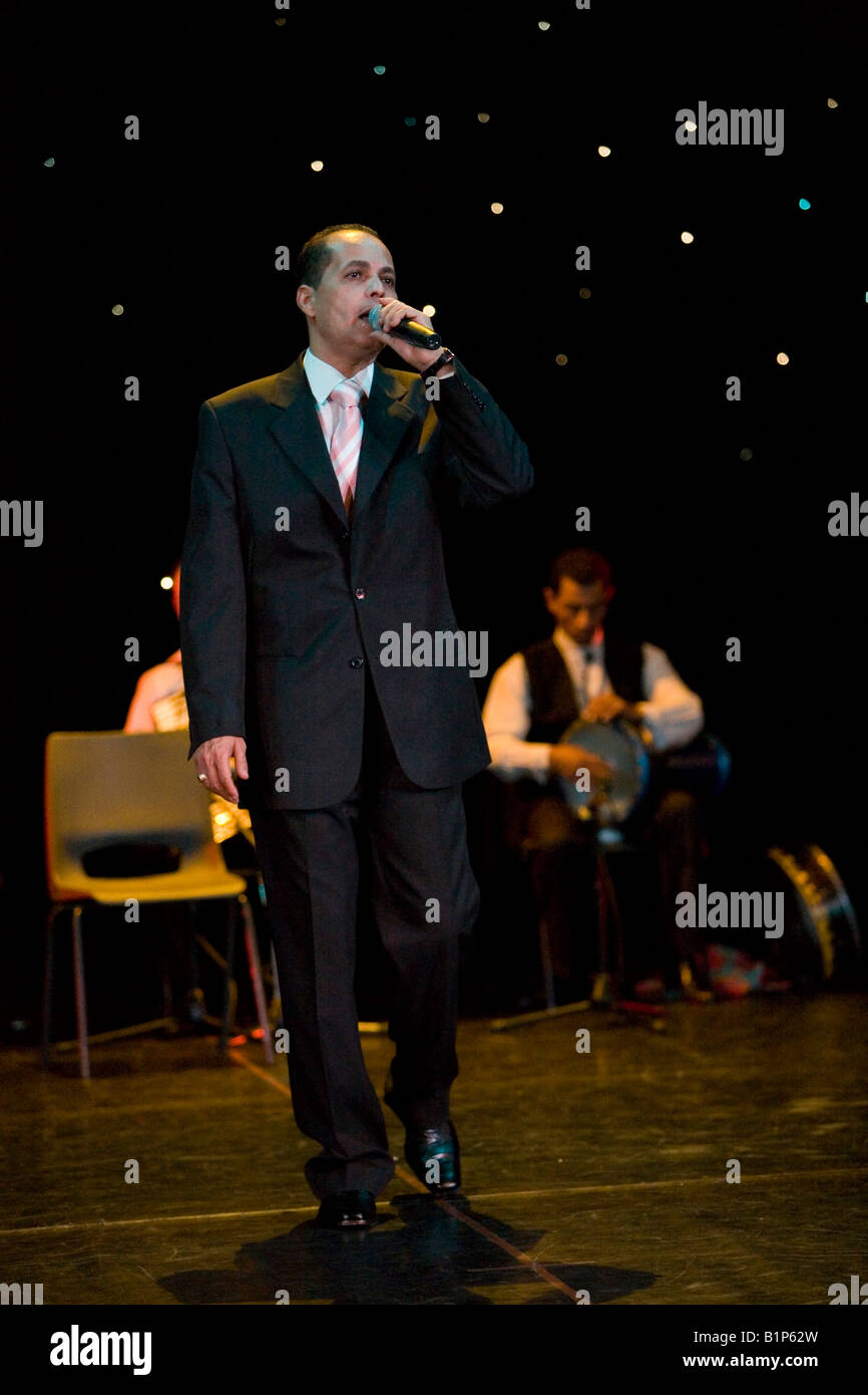 Egyptian singer hi-res stock photography and images - Alamy