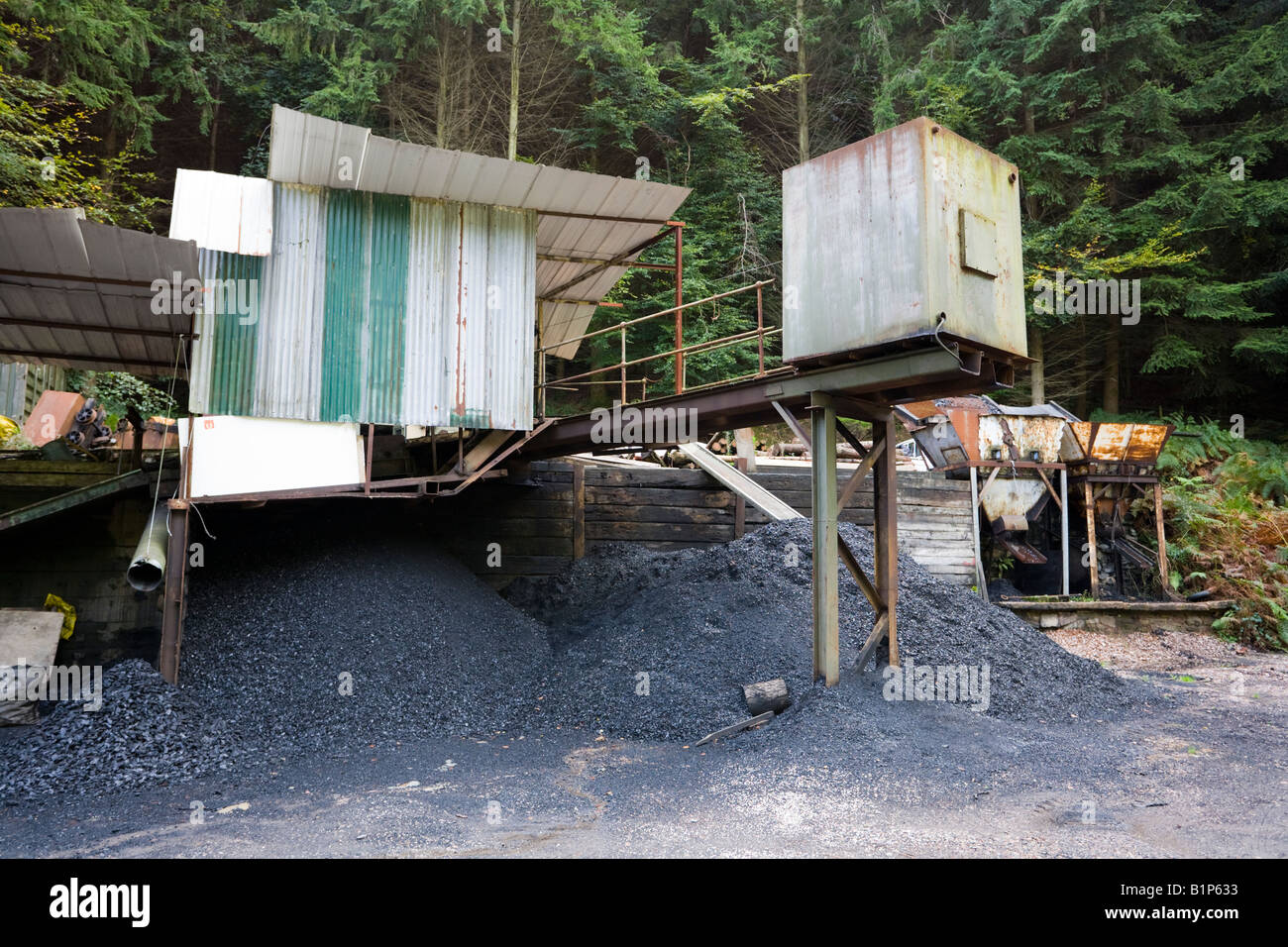 Monument Pit coal mine in the Forest of Dean at Bixslade ...