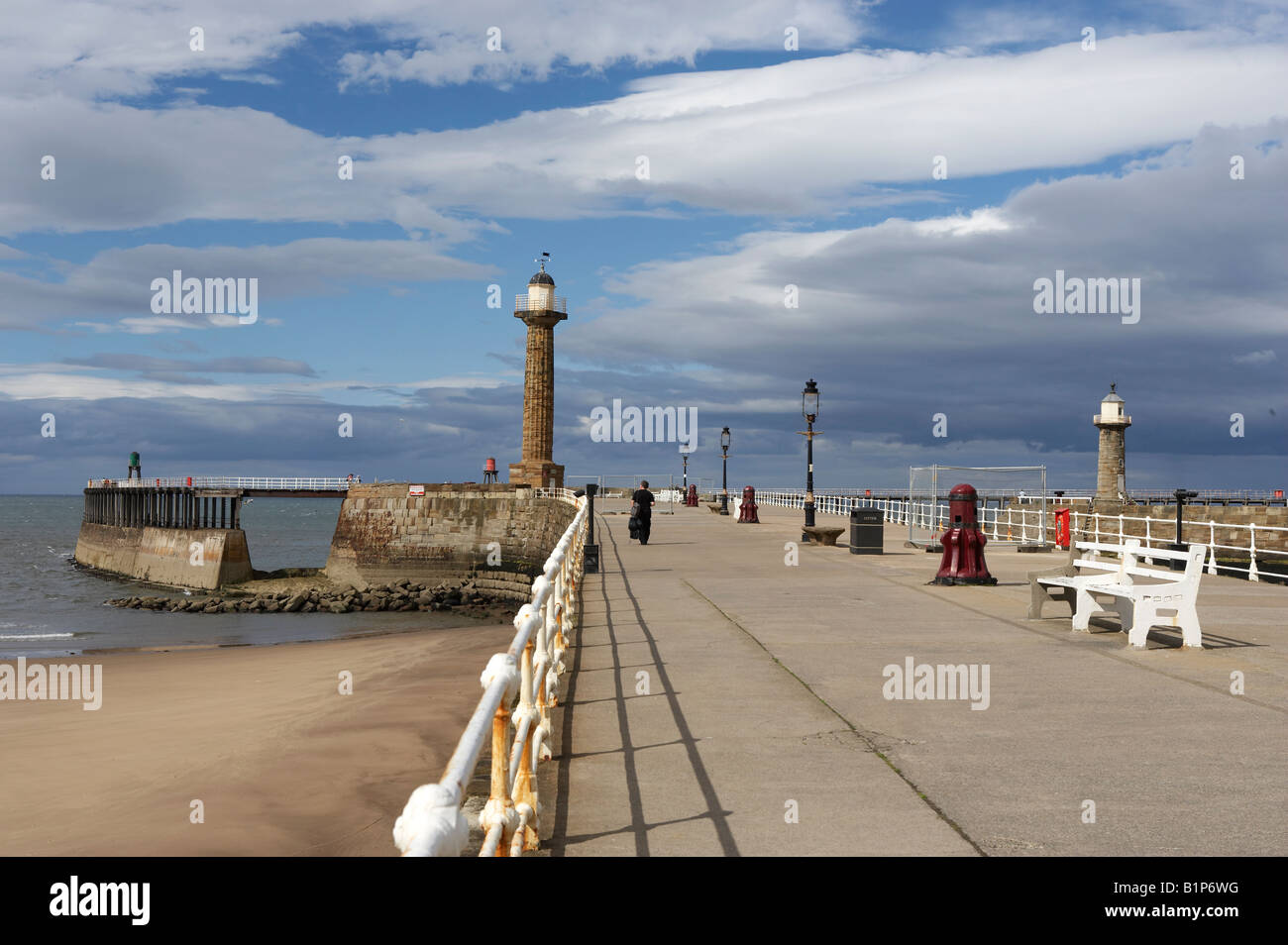WHITBY VILLAGE PORT HARBOUR RIVER ESK LIGHTHOUSE PIER SUMMER NORTH ...