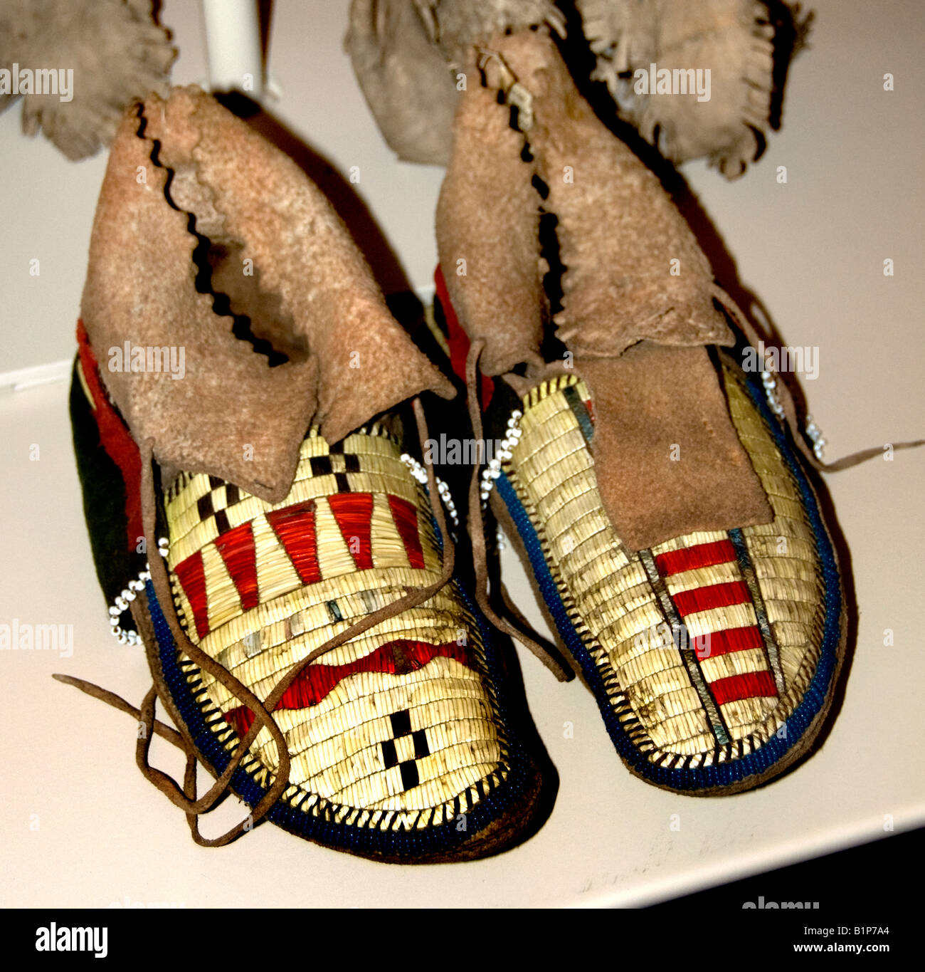 Lakota America Indians Indian Sioux boots shoes shoe Stock Photo - Alamy