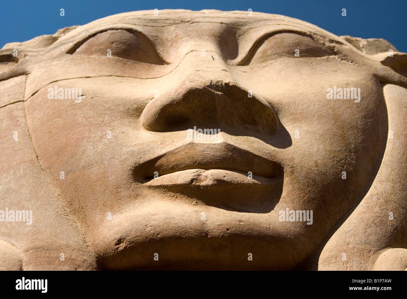 Egyptian face hi-res stock photography and images - Alamy