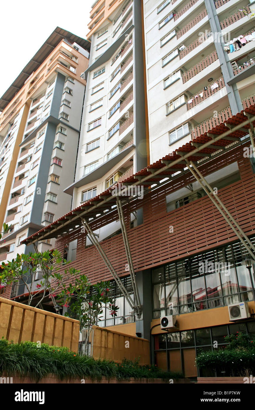 Modern tropical style residential apartment building Stock Photo - Alamy