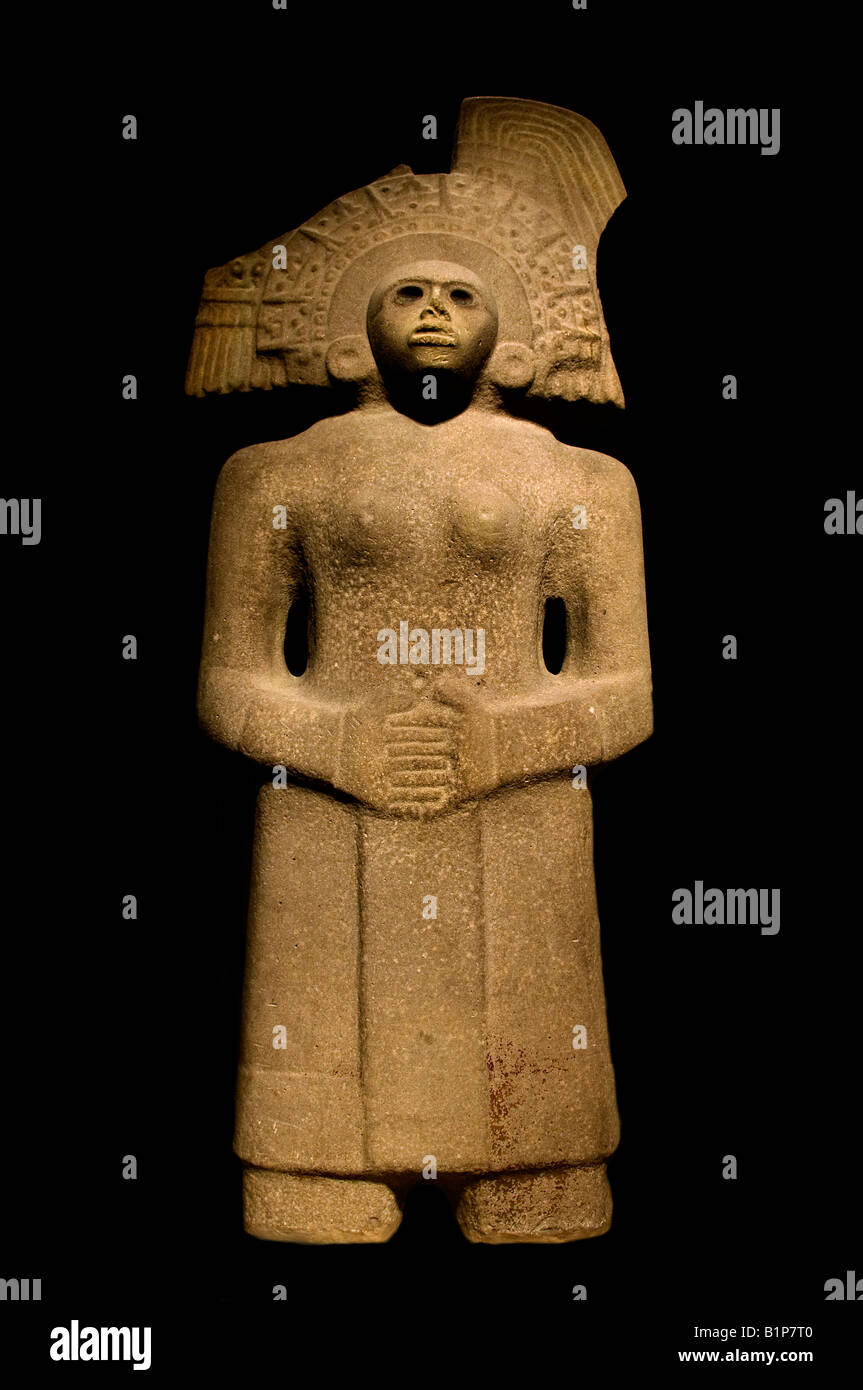 Sculptures female deities Huaxtec AD 900 1450 Spanish Mexico Gulf Coast ...