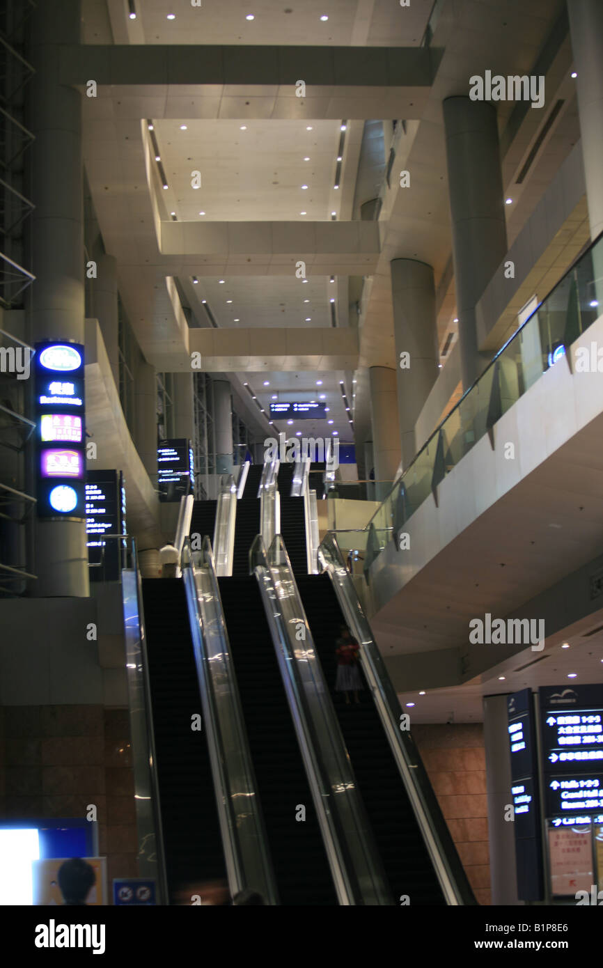 The foyer and escalators of the Hong Kong convention and exhibition ...